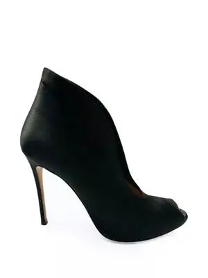 GIANVITO ROSSI Vamp Peep-toe Pumps