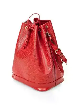 LOUIS VUITTON Gm Noe Épi Leather Bucket Bag