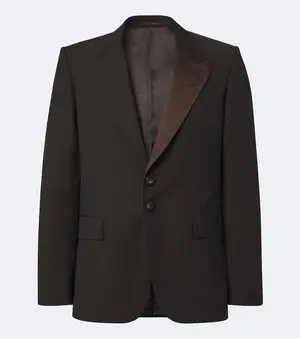 SUITS
