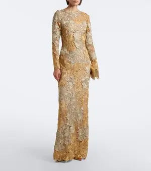 Oscar De La Renta Guipure Lace Gown