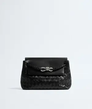 Bottega Veneta Small Andiamo Messenger - Black