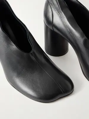 MAISON MARGIELA Court Leather Pumps - Black