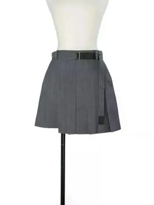 Sacai Belted Pleated Shorts - Grey