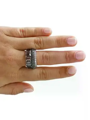IZABEL DISPLAY Pavé-set Crystal Ring