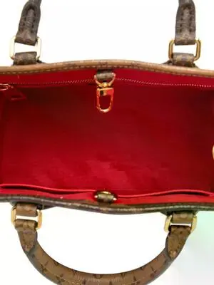 LOUIS VUITTON 2010-2026 Monogram Reverse Giant Onthego Pm Satchel - Brown