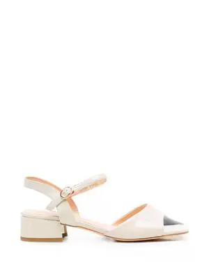 LINDA BAUMANN Patent-finish Buckle-fastening Sandals - Neutrals