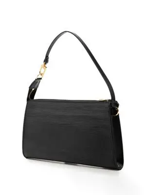 LOUIS VUITTON 2002 Epi Pochette Accessoires Shoulder Bag - Black