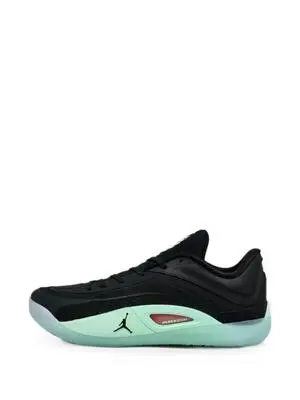 JORDAN Zion Basketball Sneakers