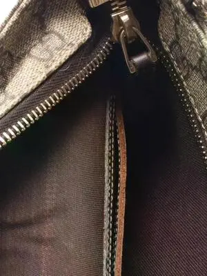 Gucci Gg Supreme Shoulder Bag