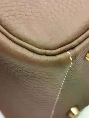 Hermès Mini 2020s Lindy Clemence Shoulder Bag