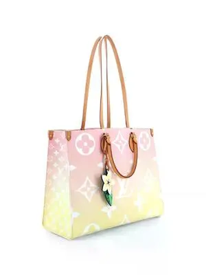 LOUIS VUITTON Onthego The Pool Monogram Giant Gm Tote Bag - Pink