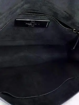 Valentino Garavani Glam Lock Leather Medium Shoulder Bag