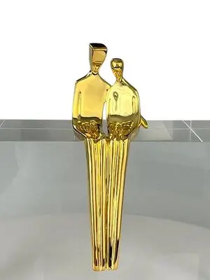 YENNY COCQ LLC Close To Me Sculpture - Gold