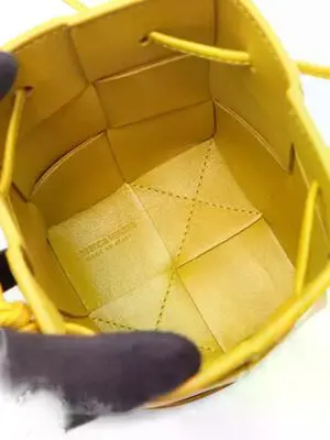 Bottega Veneta 2010s Mini Cassette Shoulder Bag - Yellow