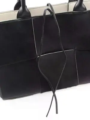 Bottega Veneta 2010s Arco Intrecciato Tote Bag - Black