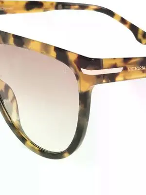 EYEWEAR