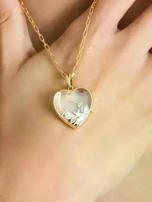 Loquet 18k Yellow Heart Diamond Charm