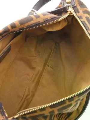Fendi 2000-2010 Zucca Canvas Shoulder Bag