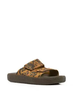 VEJA Etna Sandals