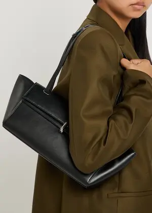 Savette Trapeze Leather Shoulder Bag