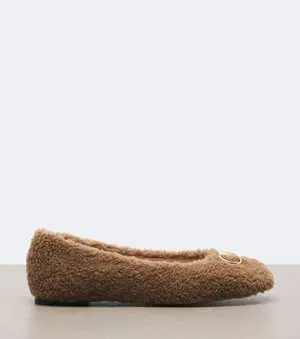 Valentino Garavani Vlogo Teddy Ballet Flats