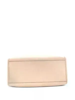 Fendi Sunshine Shopper Leather Medium Tote Bag - Neutrals
