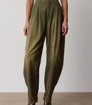 Ralph Lauren Ellen Barrel Chinos - Gold
