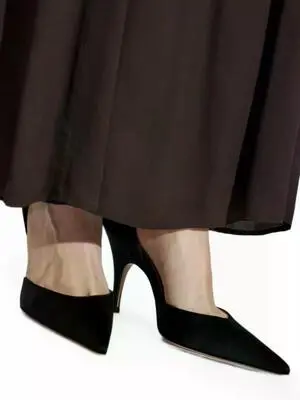 GIANVITO ROSSI Sofia Satin Pumps