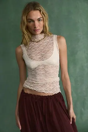 INTIMATELY Pretty Problem" Lace Mock Neck Tank Top - Pink Shell