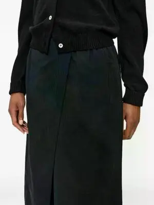 6397 Wrap-detail Knee-length Shorts