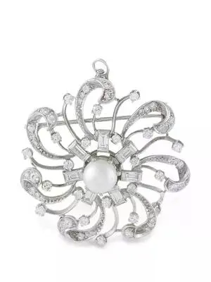 LB EXCLUSIVE Pearl And Diamond Brooch - Silver