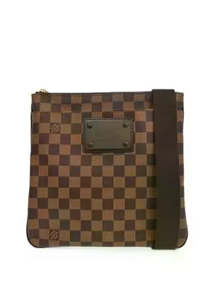 LOUIS VUITTON 2010 Damier Pochette Plate Brooklyn Shoulder Bag - Brown
