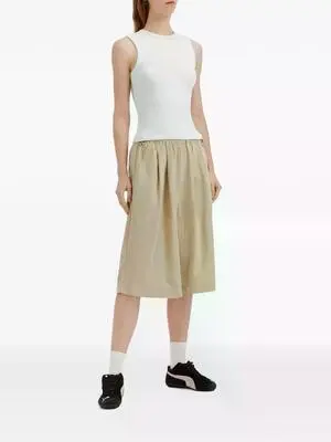 Izzue Elasticated Heart-charm Shorts