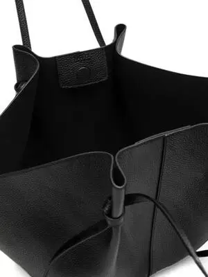 Yuzefi Mochile Pebbled Leather Shoulder Bag