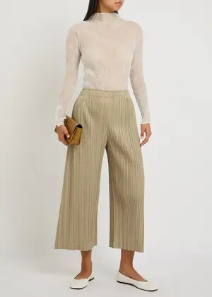 Issey Miyake Pleated Cropped Trousers