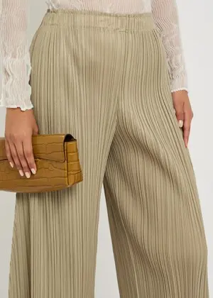 Issey Miyake Pleated Cropped Trousers
