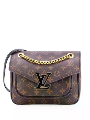 LOUIS VUITTON Passy Monogram Canvas Crossbody Bag - Brown