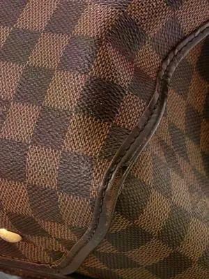 LOUIS VUITTON Damier Duomo Messenger Bag