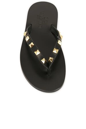 Valentino Garavani Rockstud Thong Sandal