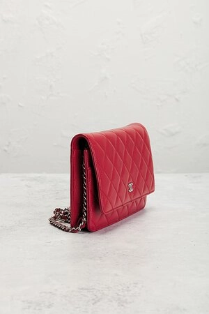 Chanel Lambskin Classic Wallet On Chain
