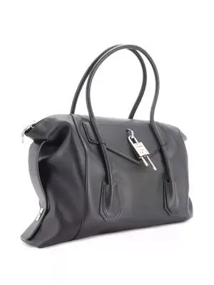 Givenchy Antigona Soft Lock Bag Leather Medium Satchel - Black