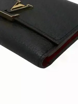 LOUIS VUITTON 2021-2026 Taurillon Capucines Compact Wallet Small Wallets - Black
