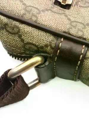 Gucci Gg Supreme Crossbody Bag