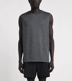 On Train Flex Sleeveless Top