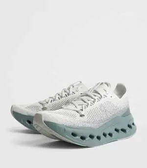 On Cloudsurfer Max Trainers - Grey
