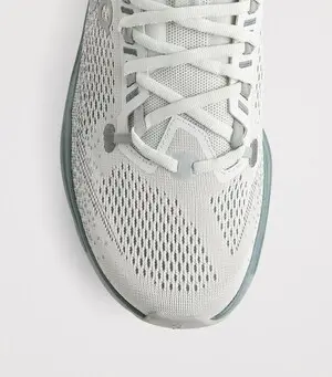 On Cloudsurfer Max Trainers - Grey