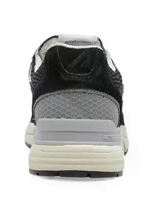 AUTRY Hyperway Panelled Leather Sneakers