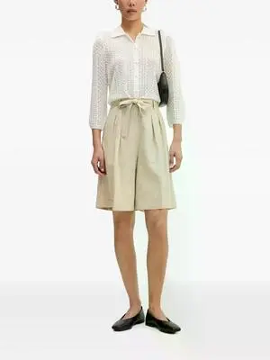 VICOLO Belted Pleated Shorts