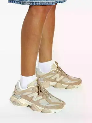 NEW BALANCE Mesh-panelled Sneakers