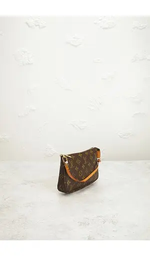 FWRD RENEW Louis Vuitton Monogram Pochette Accessoires Shoulder Bag